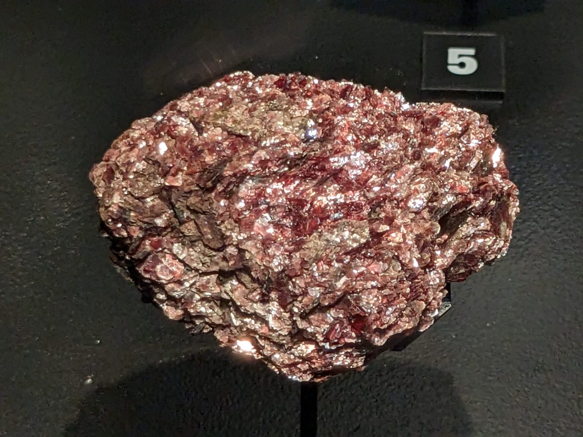 Geology Word of the Week: M is for Mica – Georneys